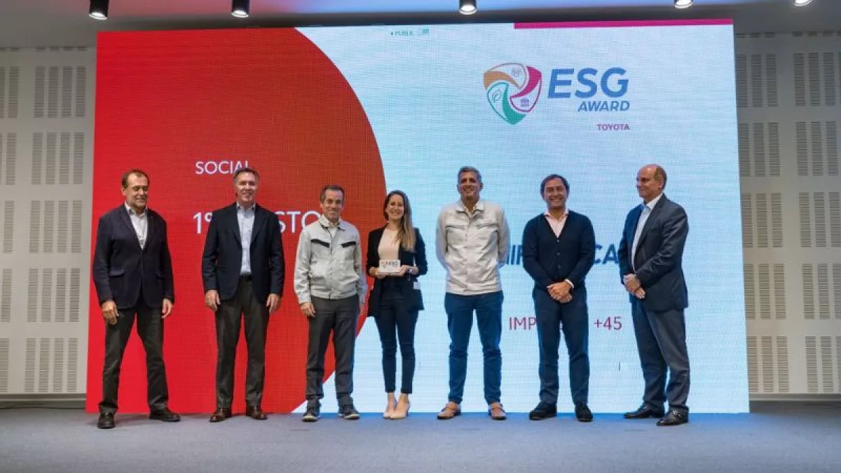 Nippon Car recibe el ESG Award Toyota 2023 por “Impulsar +45”: un ...
